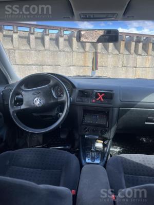 Green Volkswagen Golf 2000 in Saldus, with an engine capacity of 1.60 L and mileage of 165 thousand km for 500 €, photo 6 on AUTOMOTO.COM.LV