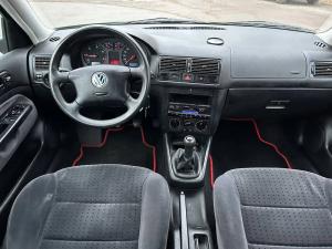 Green Volkswagen Golf 2000 in Limbazi, with an engine capacity of 1.90 L and mileage of 324 thousand km for 2950 €, photo 10 on AUTOMOTO.COM.LV