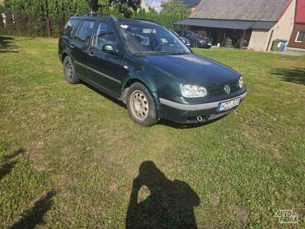 Green Volkswagen Golf 2000 in Vilkaviskis, with an engine capacity of 2.00 L and mileage of 33 thousand km for 399 €, photo 2 on AUTOMOTO.COM.LV
