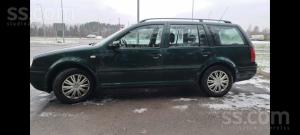 Green Volkswagen Golf 2001 in Riga, with an engine capacity of 1.90 L and mileage of 299 thousand km for 1300 €, photo 4 on AUTOMOTO.COM.LV