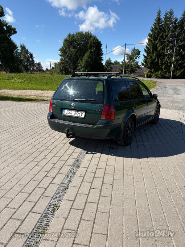 Zaļš Volkswagen Golf 2002 Tallina, ar dzinēja tilpumu 1.90 L un nobraukumu 0 tūkst. km par 1800 €, foto 3 vietnē AUTOMOTO.COM.LV