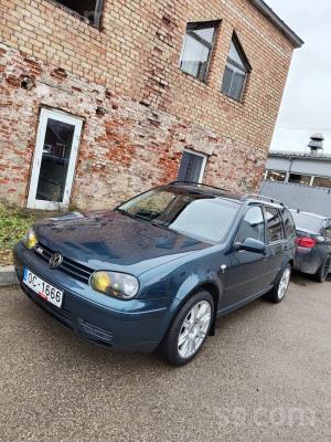 Green Volkswagen Golf 2003 in Madona, with an engine capacity of 1.90 L and mileage of 300 thousand km for 3200 €, photo 2 on AUTOMOTO.COM.LV