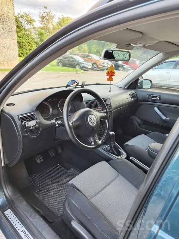 Zaļš Volkswagen Golf 2003 Madona, ar dzinēja tilpumu 1.90 L un nobraukumu 300 tūkst. km par 3200 €, foto 7 vietnē AUTOMOTO.COM.LV