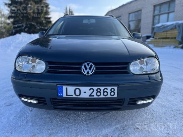 Zaļš Volkswagen Golf 2003 Rēzekne, ar dzinēja tilpumu 1.90 L un nobraukumu 179 tūkst. km par 2750 €, foto 1 vietnē AUTOMOTO.COM.LV
