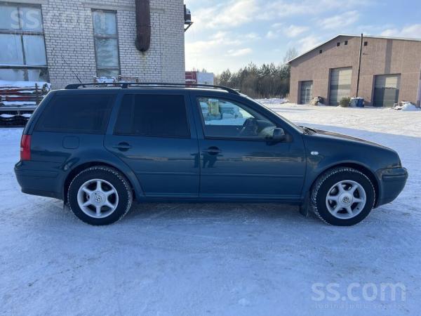 Zaļš Volkswagen Golf 2003 Rēzekne, ar dzinēja tilpumu 1.90 L un nobraukumu 179 tūkst. km par 2750 €, foto 5 vietnē AUTOMOTO.COM.LV