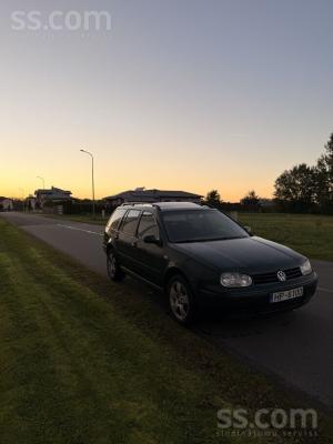 Zaļš Volkswagen Golf 2003 Rīga, ar dzinēja tilpumu 1.90 L un nobraukumu 440 tūkst. km par 1400 €, foto 6 vietnē AUTOMOTO.COM.LV