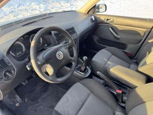 Zaļš Volkswagen Golf 2004 Kauņa, ar dzinēja tilpumu 1.90 L un nobraukumu 405 tūkst. km par 999 €, foto 5 vietnē AUTOMOTO.COM.LV