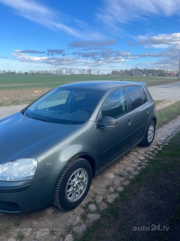 Zaļš Volkswagen Golf 2007 Rakvere, ar dzinēja tilpumu 1.60 L un nobraukumu 202 tūkst. km par 1500 €, foto 2 vietnē AUTOMOTO.COM.LV