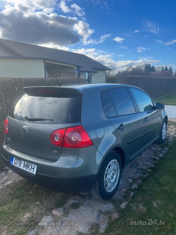 Zaļš Volkswagen Golf 2007 Rakvere, ar dzinēja tilpumu 1.60 L un nobraukumu 202 tūkst. km par 1500 €, foto 4 vietnē AUTOMOTO.COM.LV