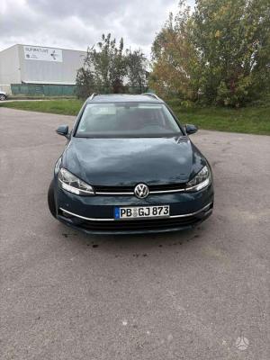 Green Volkswagen Golf 2017 in Marijampole, with an engine capacity of 1.97 L and mileage of 243 thousand km for 10200 €, photo 5 on AUTOMOTO.COM.LV