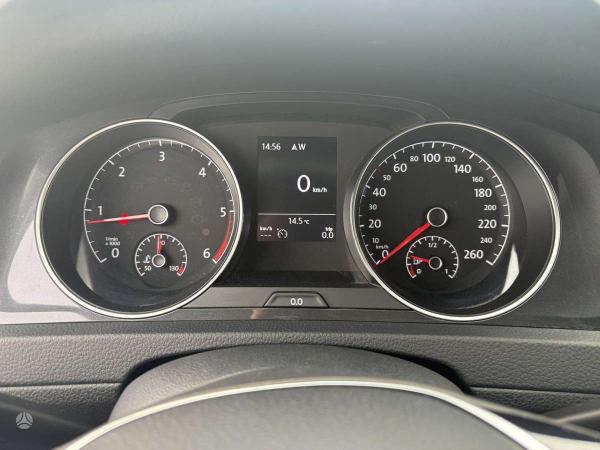 Green Volkswagen Golf 2017 in Marijampole, with an engine capacity of 1.97 L and mileage of 243 thousand km for 10200 €, photo 7 on AUTOMOTO.COM.LV