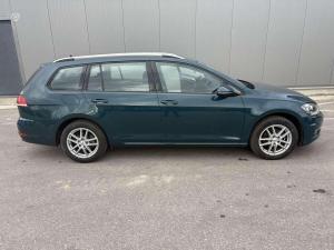 Green Volkswagen Golf 2017 in Marijampole, with an engine capacity of 1.97 L and mileage of 243 thousand km for 10200 €, photo 9 on AUTOMOTO.COM.LV