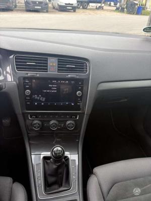 Green Volkswagen Golf 2017 in Marijampole, with an engine capacity of 1.97 L and mileage of 243 thousand km for 10200 €, photo 18 on AUTOMOTO.COM.LV