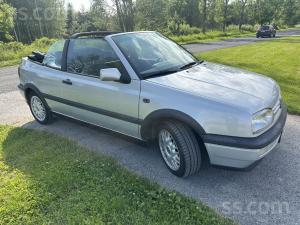 Pelēks Volkswagen Golf 1997 Tallina, ar dzinēja tilpumu 1.60 L un nobraukumu 205 tūkst. km par 3300 €, foto 3 vietnē AUTOMOTO.COM.LV