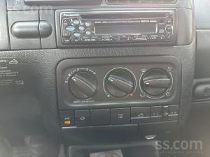 Pelēks Volkswagen Golf 1997 Tallina, ar dzinēja tilpumu 1.60 L un nobraukumu 205 tūkst. km par 3300 €, foto 14 vietnē AUTOMOTO.COM.LV