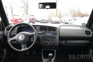 Pelēks Volkswagen Golf 2000 Kuldīga, ar dzinēja tilpumu 1.60 L un nobraukumu 0 tūkst. km par 2750 €, foto 17 vietnē AUTOMOTO.COM.LV