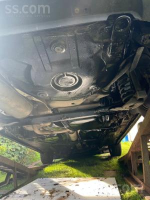 Pelēks Volkswagen Golf 2002 Jelgava, ar dzinēja tilpumu 1.60 L un nobraukumu 281 tūkst. km par 1550 €, foto 10 vietnē AUTOMOTO.COM.LV