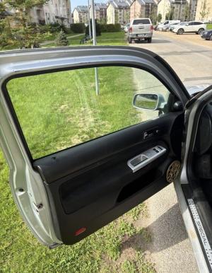 Pelēks Volkswagen Golf 2002 Rīga, ar dzinēja tilpumu 1.90 L un nobraukumu 440 tūkst. km par 1550 €, foto 5 vietnē AUTOMOTO.COM.LV