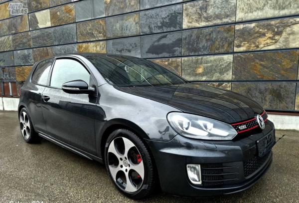 Pelēks Volkswagen Golf 2010 Šauļi, ar dzinēja tilpumu 2.00 L un nobraukumu 240 tūkst. km par 6900 €, foto 8 vietnē AUTOMOTO.COM.LV