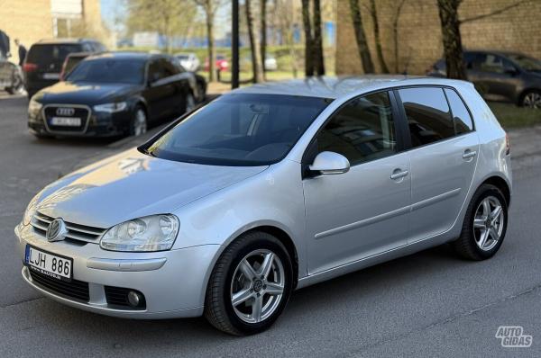 Grey Volkswagen Golf 2008 in Vilnius, with an engine capacity of 1.90 L and mileage of 219 thousand km for 1450 €, photo 7 on AUTOMOTO.COM.LV
