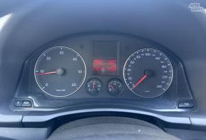 Grey Volkswagen Golf 2008 in Vilnius, with an engine capacity of 1.90 L and mileage of 219 thousand km for 1450 €, photo 15 on AUTOMOTO.COM.LV