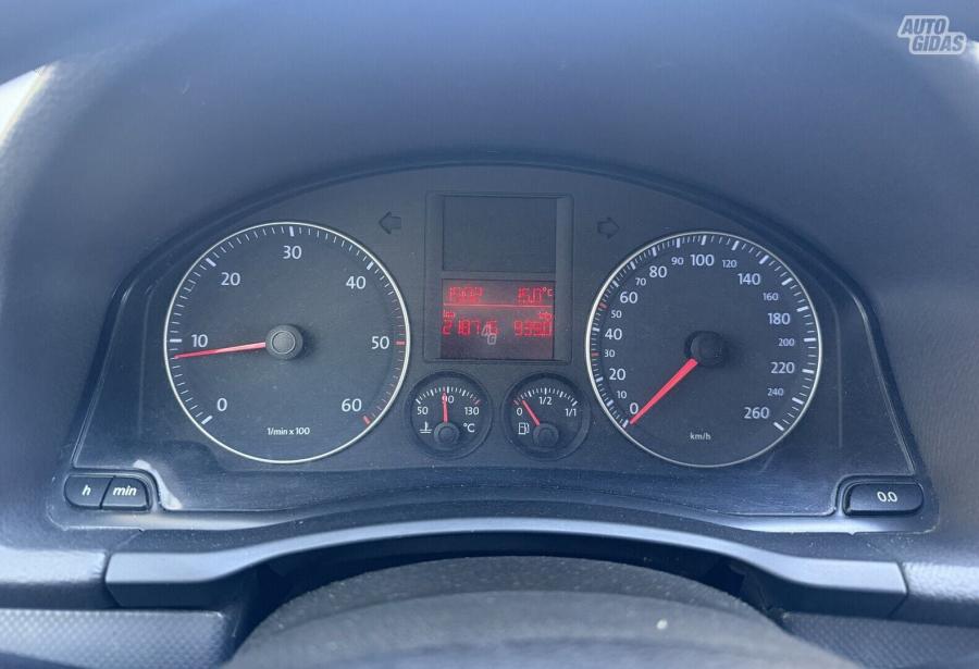 Grey Volkswagen Golf 2008 in Vilnius, with an engine capacity of 1.90 L and mileage of 219 thousand km for 1450 €, photo 15 on AUTOMOTO.COM.LV