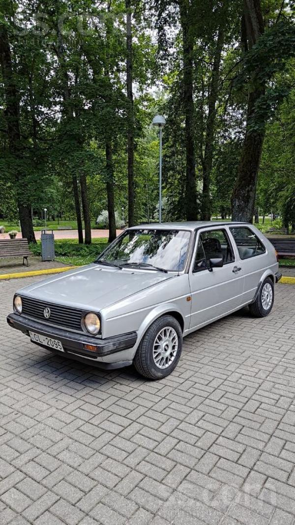 Grey Volkswagen Golf 1984 in Ogre, with an engine capacity of 1.30 L and mileage of 86 thousand km for 1990 €, photo 1 on AUTOMOTO.COM.LV
