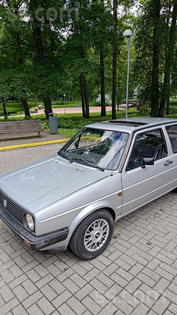Grey Volkswagen Golf 1984 in Ogre, with an engine capacity of 1.30 L and mileage of 86 thousand km for 1990 €, photo 8 on AUTOMOTO.COM.LV