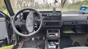 Grey Volkswagen Golf 1988 in Sakiai, with an engine capacity of 1.60 L and mileage of 249 thousand km for 800 €, photo 13 on AUTOMOTO.COM.LV