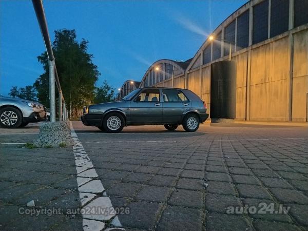 Grey Volkswagen Golf 1990 in Tallinn, with an engine capacity of 1.60 L and mileage of 0 thousand km for 1200 €, photo 7 on AUTOMOTO.COM.LV