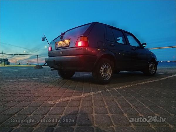 Grey Volkswagen Golf 1990 in Tallinn, with an engine capacity of 1.60 L and mileage of 0 thousand km for 1200 €, photo 9 on AUTOMOTO.COM.LV