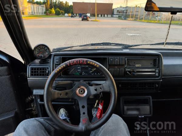 Серый Фольксваген Гольф 1991 в Валмиера, объемом двигателя 1.60 л и пробегом 333 тыс. км за 1700 €, фото 6 на AUTOMOTO.COM.LV