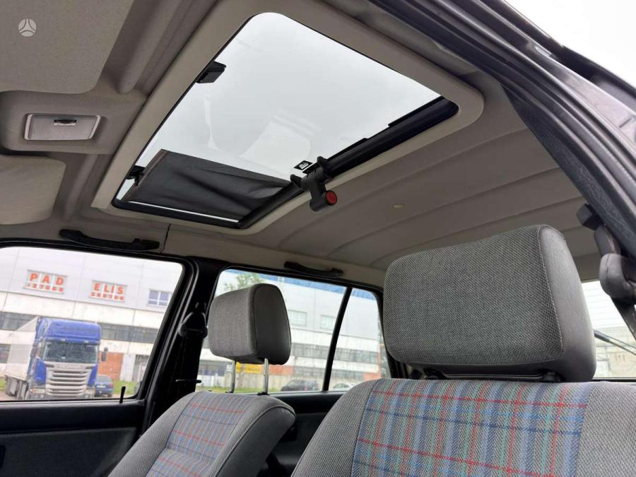 Pelēks Volkswagen Golf 1992 Panevēža, ar dzinēja tilpumu 1.78 L un nobraukumu 194 tūkst. km par 1250 €, foto 19 vietnē AUTOMOTO.COM.LV