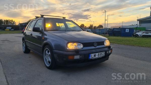 Grey Volkswagen Golf 1994 in Riga, with an engine capacity of 1.90 L and mileage of 250 thousand km for 1300 €, photo 2 on AUTOMOTO.COM.LV