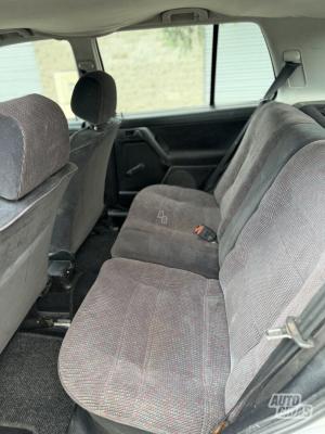 Grey Volkswagen Golf 1995 in Kaunas, with an engine capacity of 1.90 L and mileage of 320 thousand km for 950 €, photo 16 on AUTOMOTO.COM.LV