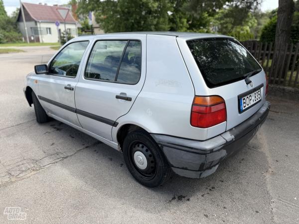 Pelēks Volkswagen Golf 1995 Kauņa, ar dzinēja tilpumu 1.80 L un nobraukumu 164 tūkst. km par 850 €, foto 7 vietnē AUTOMOTO.COM.LV