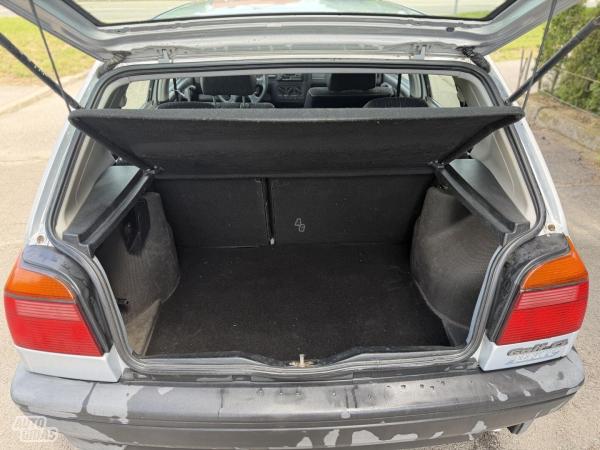 Pelēks Volkswagen Golf 1995 Kauņa, ar dzinēja tilpumu 1.80 L un nobraukumu 164 tūkst. km par 850 €, foto 10 vietnē AUTOMOTO.COM.LV