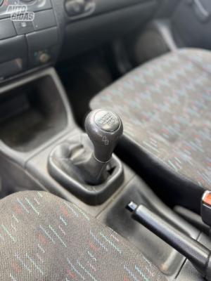 Pelēks Volkswagen Golf 1995 Kauņa, ar dzinēja tilpumu 1.80 L un nobraukumu 164 tūkst. km par 850 €, foto 20 vietnē AUTOMOTO.COM.LV