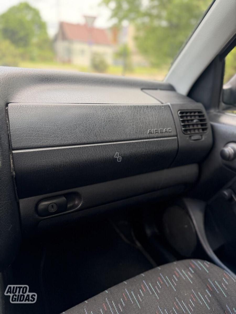 Pelēks Volkswagen Golf 1995 Kauņa, ar dzinēja tilpumu 1.80 L un nobraukumu 164 tūkst. km par 850 €, foto 26 vietnē AUTOMOTO.COM.LV