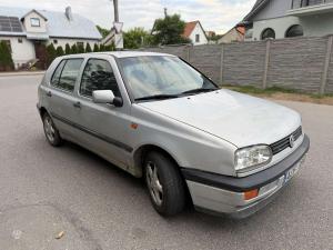 Pelēks Volkswagen Golf 1995 Kauņa, ar dzinēja tilpumu 1.90 L un nobraukumu 320 tūkst. km par 590 €, foto 5 vietnē AUTOMOTO.COM.LV