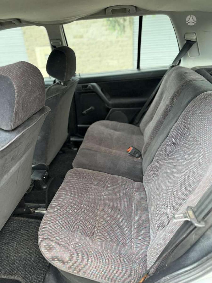 Pelēks Volkswagen Golf 1995 Kauņa, ar dzinēja tilpumu 1.90 L un nobraukumu 320 tūkst. km par 590 €, foto 25 vietnē AUTOMOTO.COM.LV