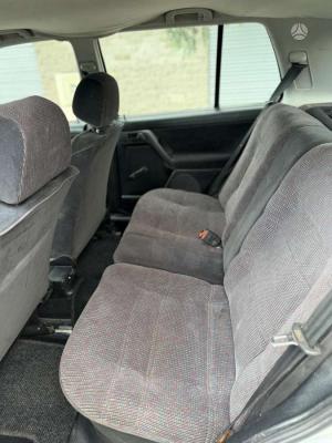 Pelēks Volkswagen Golf 1995 Kauņa, ar dzinēja tilpumu 1.90 L un nobraukumu 320 tūkst. km par 590 €, foto 26 vietnē AUTOMOTO.COM.LV