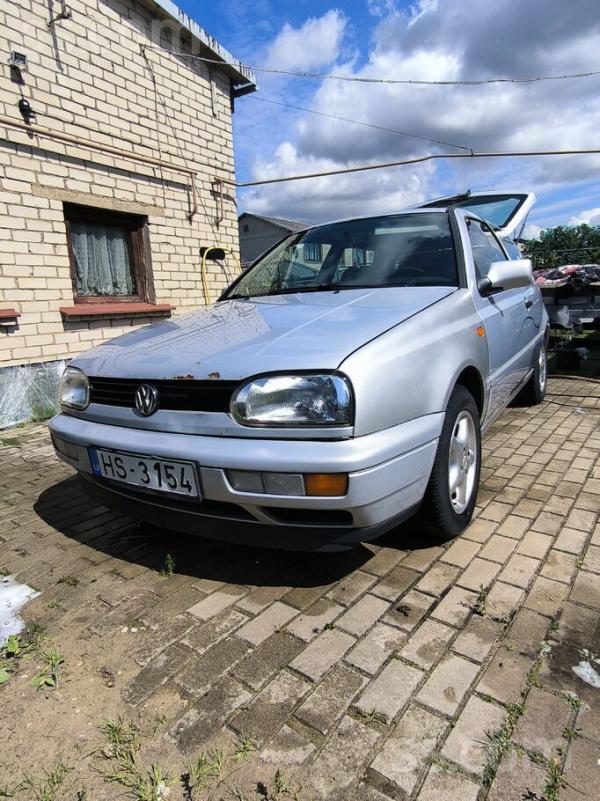 Pelēks Volkswagen Golf 1996 Bauska, ar dzinēja tilpumu 1.60 L un nobraukumu 0 tūkst. km par 280 €, foto 2 vietnē AUTOMOTO.COM.LV