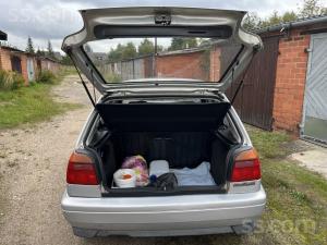Grey Volkswagen Golf 1996 in Preili, with an engine capacity of 1.80 L and mileage of 252 thousand km for 500 €, photo 5 on AUTOMOTO.COM.LV