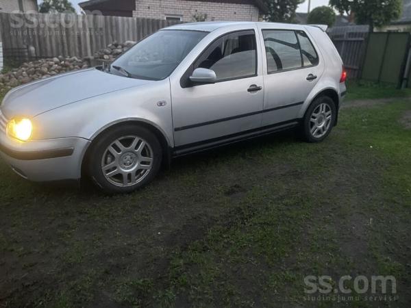 Pelēks Volkswagen Golf 1998 Krāslava, ar dzinēja tilpumu 1.90 L un nobraukumu 0 tūkst. km par 1000 €, foto 2 vietnē AUTOMOTO.COM.LV