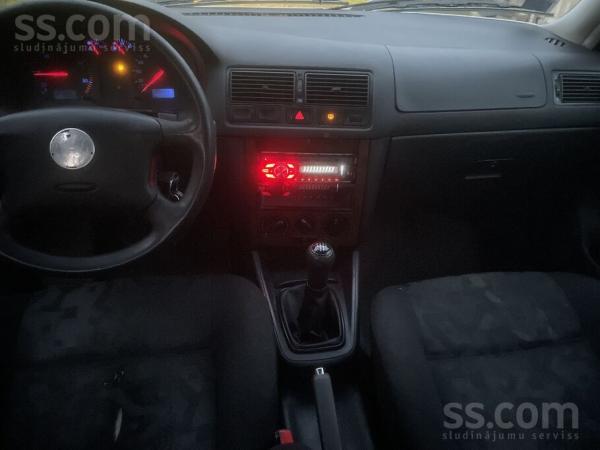 Pelēks Volkswagen Golf 1998 Krāslava, ar dzinēja tilpumu 1.90 L un nobraukumu 0 tūkst. km par 1000 €, foto 4 vietnē AUTOMOTO.COM.LV