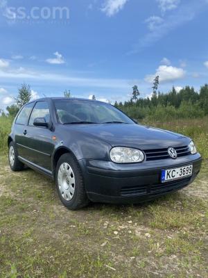Pelēks Volkswagen Golf 1998 Rīga, ar dzinēja tilpumu 1.40 L un nobraukumu 199 tūkst. km par 900 €, foto 2 vietnē AUTOMOTO.COM.LV
