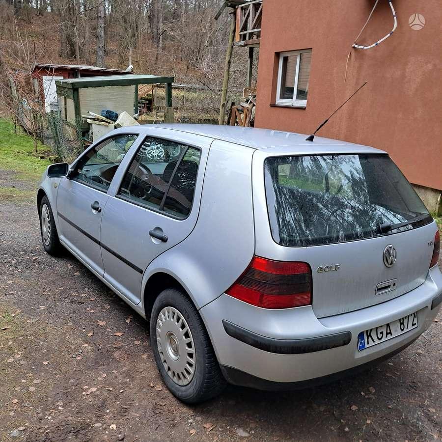 Pelēks Volkswagen Golf 1998 Kauņa, ar dzinēja tilpumu 1.90 L un nobraukumu 358 tūkst. km par 999 €, foto 3 vietnē AUTOMOTO.COM.LV