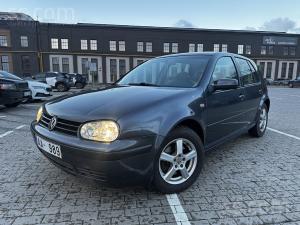 Pelēks Volkswagen Golf 1998 Rīga, ar dzinēja tilpumu 2.30 L un nobraukumu 304 tūkst. km par 900 €, foto  vietnē AUTOMOTO.COM.LV