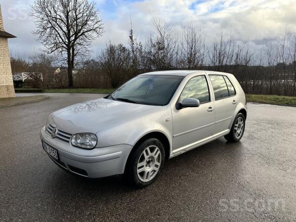 Grey Volkswagen Golf 1998 in Kraslava, with an engine capacity of 1.90 L and mileage of 400 thousand km for 1500 €, photo 2 on AUTOMOTO.COM.LV